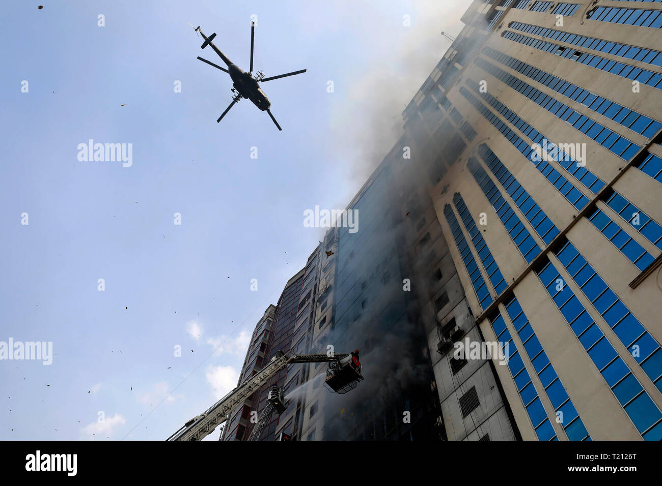 Fr tower fire dhaka hi-res stock photography and images - Alamy