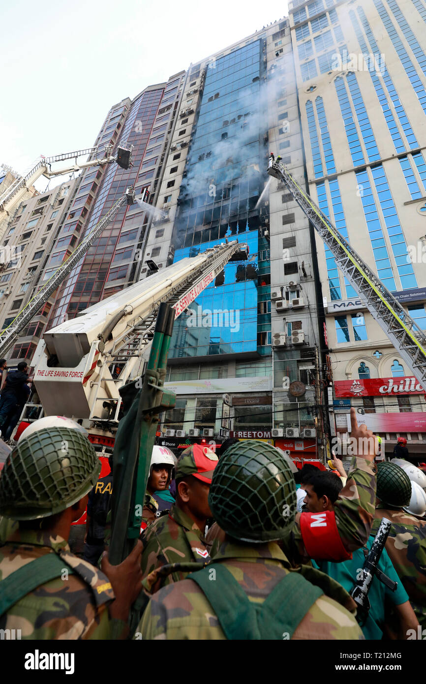 Fr tower fire dhaka hi-res stock photography and images - Alamy