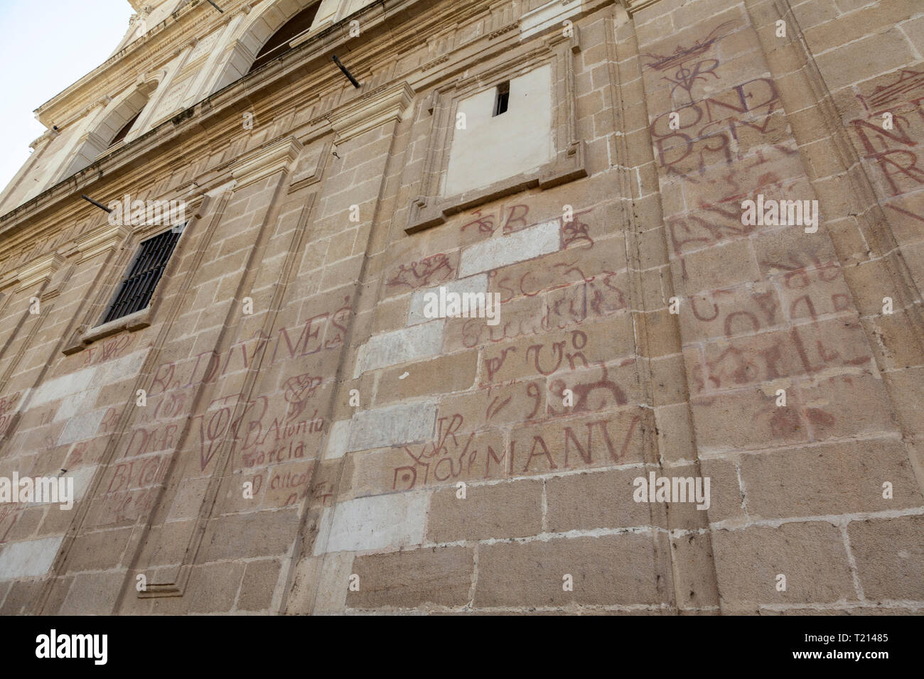 Graffiti seville hi-res stock photography and images - Alamy