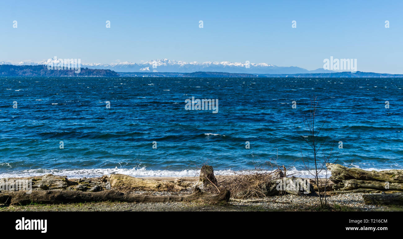 A view of the Olympic Mountains from Seahurst Beach Park in Burien ...