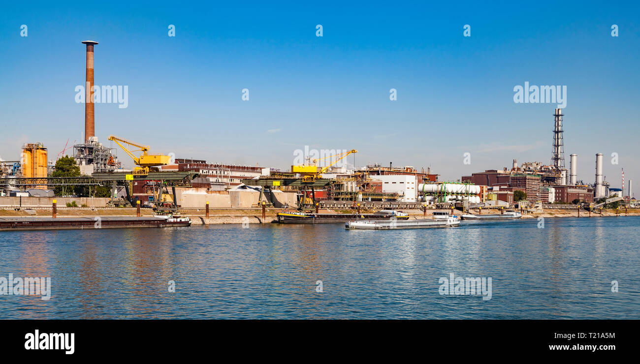 Basf ludwigshafen hi-res stock photography and images - Alamy