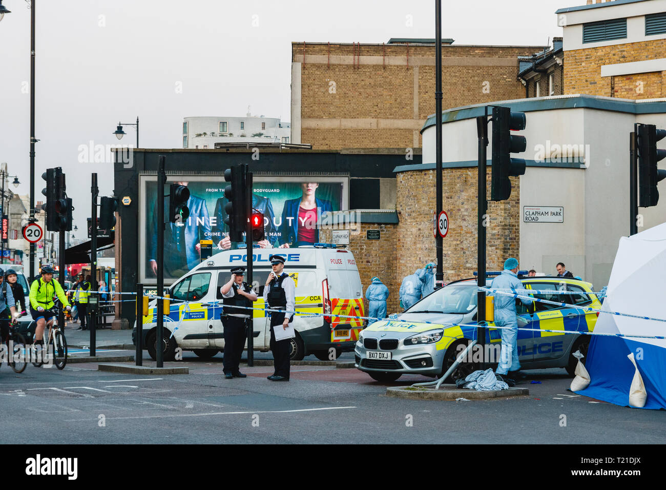 Crime knife tube hi-res stock photography and images - Alamy