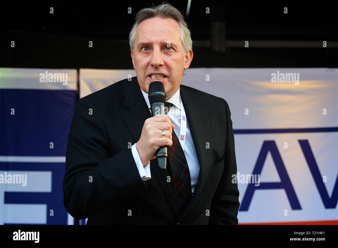 Ian richard kyle paisley hi-res stock photography and images - Alamy