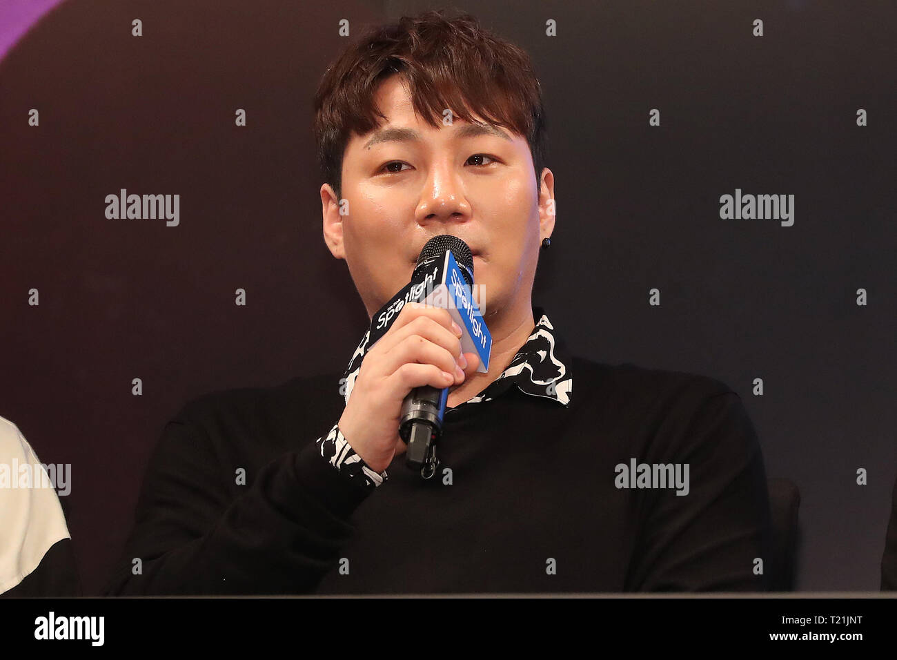 28th Mar, 2019. S. Korean singer Yoon Min-soo South Korean singer Yoon ...