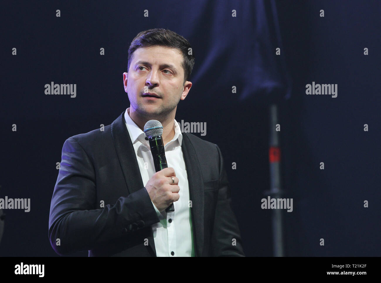 Volodymyr zelensky comedy hi-res stock photography and images - Alamy