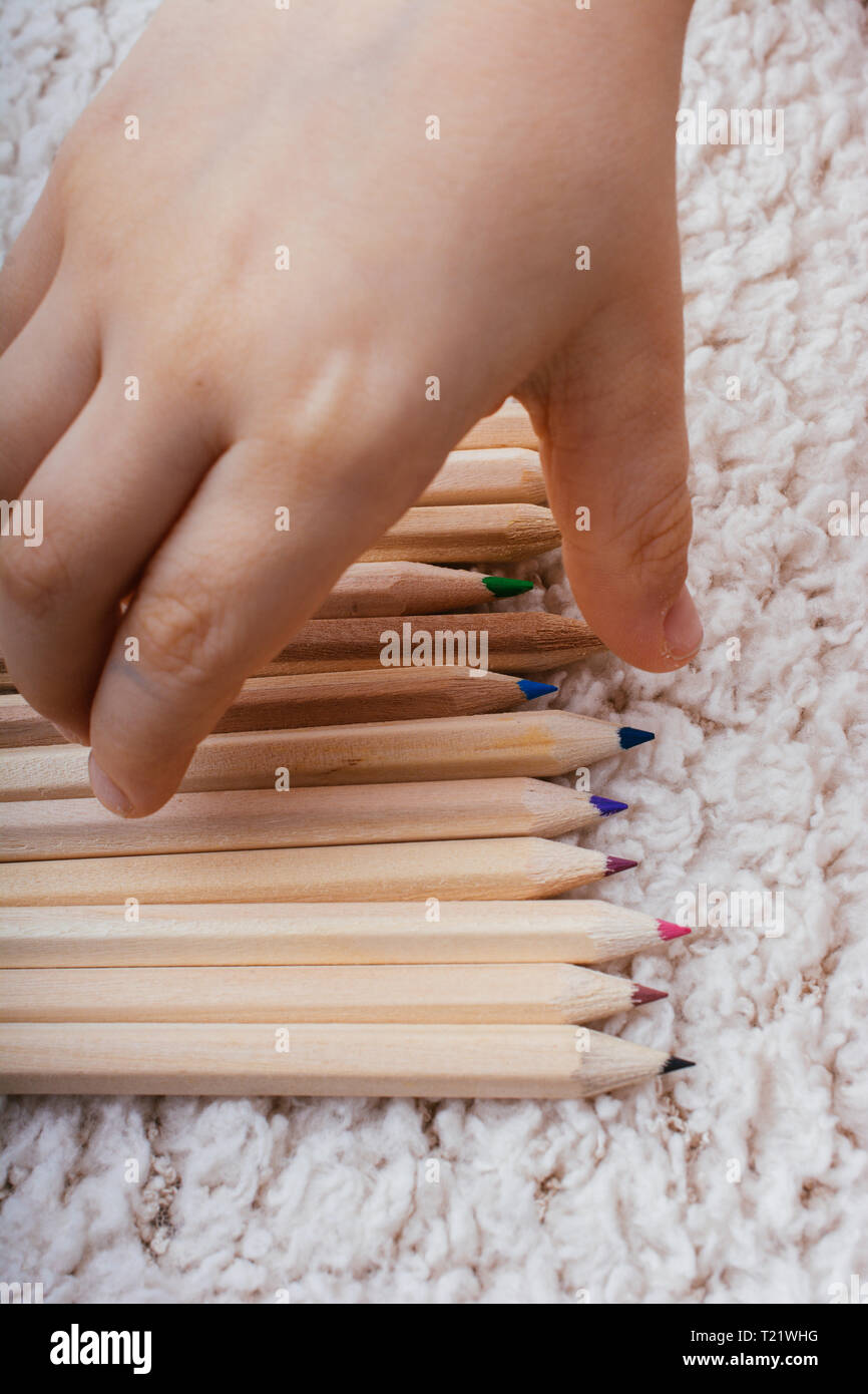 Variety of colors vector set of colored pencils. Drawing and painting ...