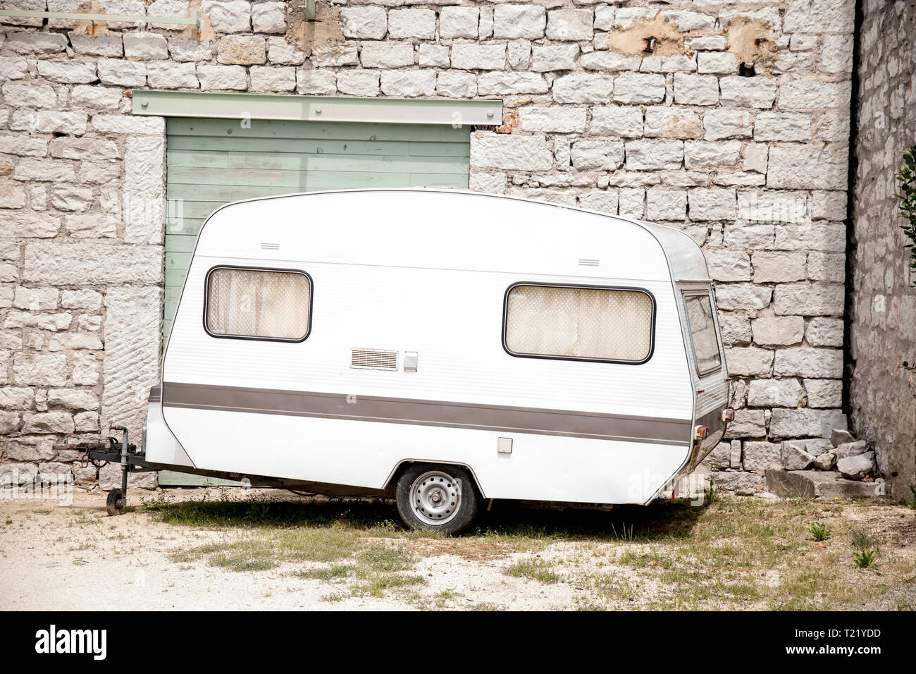 Dirty Caravan Stock Photos & Dirty Caravan Stock Images - Alamy