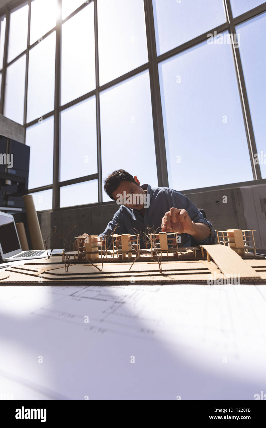 Architect model hi-res stock photography and images - Alamy