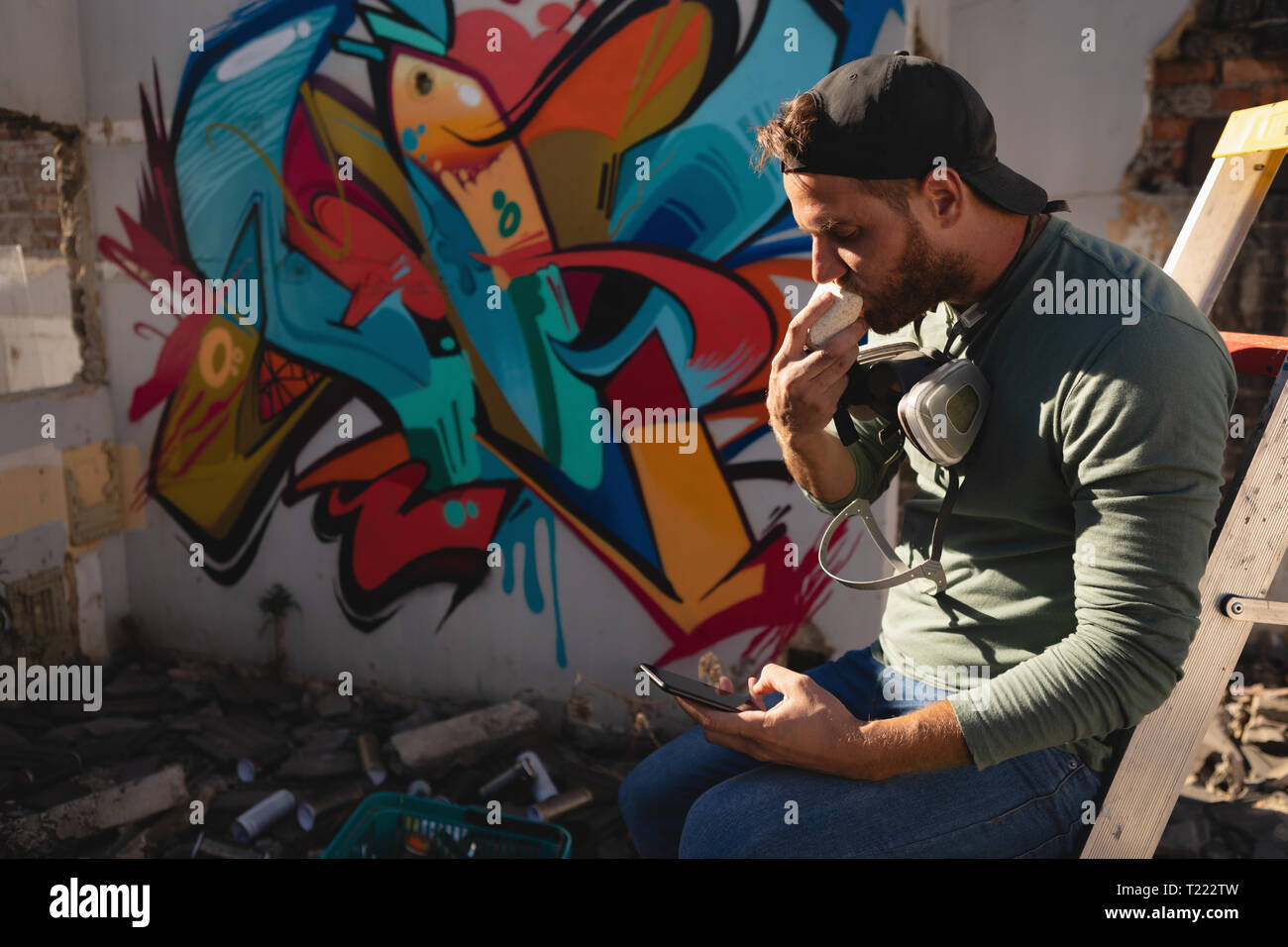 Graffiti artist technology hi-res stock photography and images - Alamy