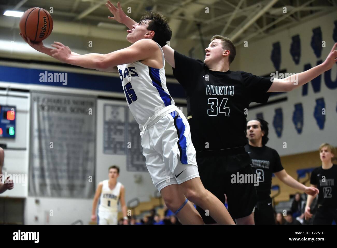 Reverse layup hi-res stock photography and images - Alamy