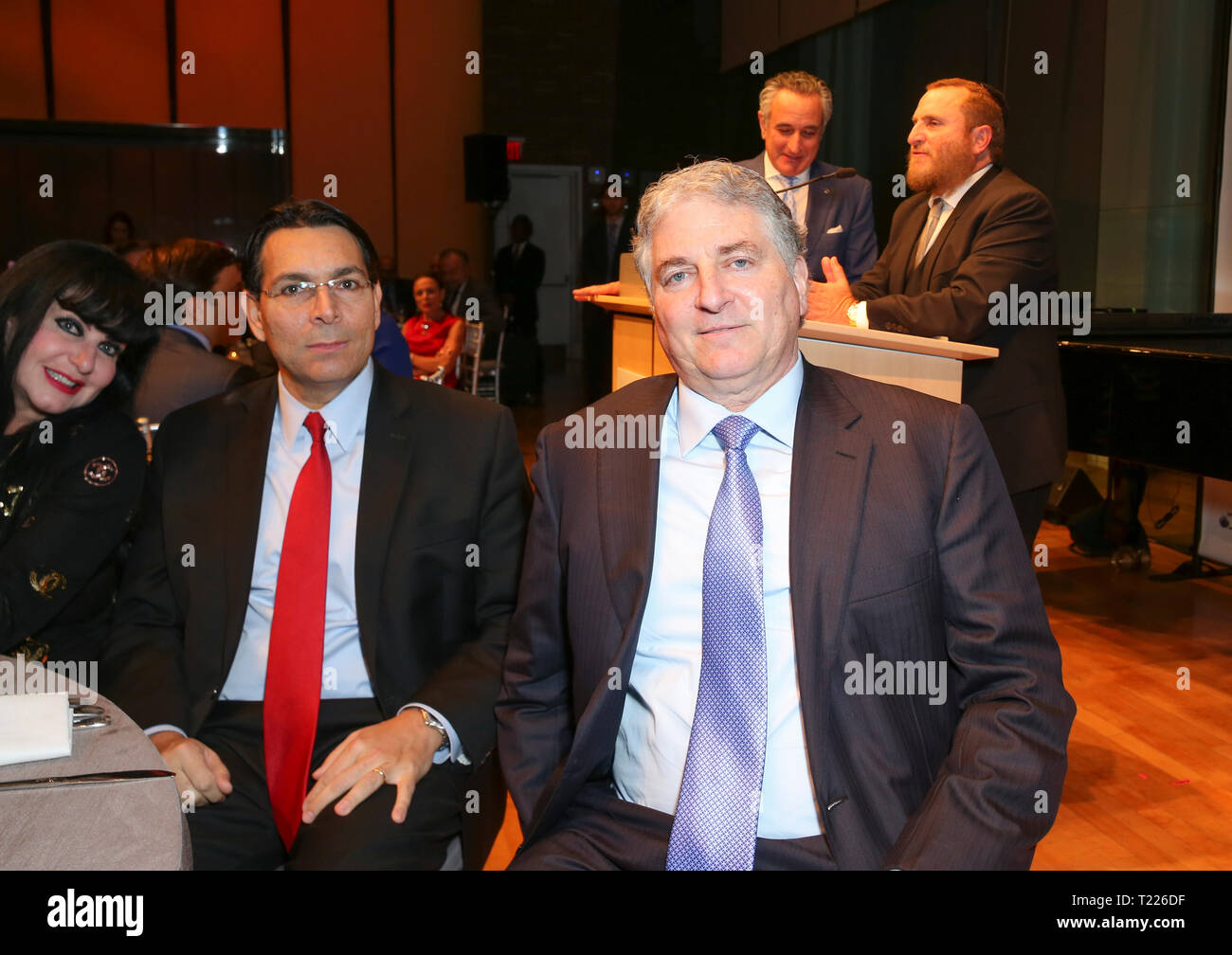 Simon falic hi-res stock photography and images - Alamy