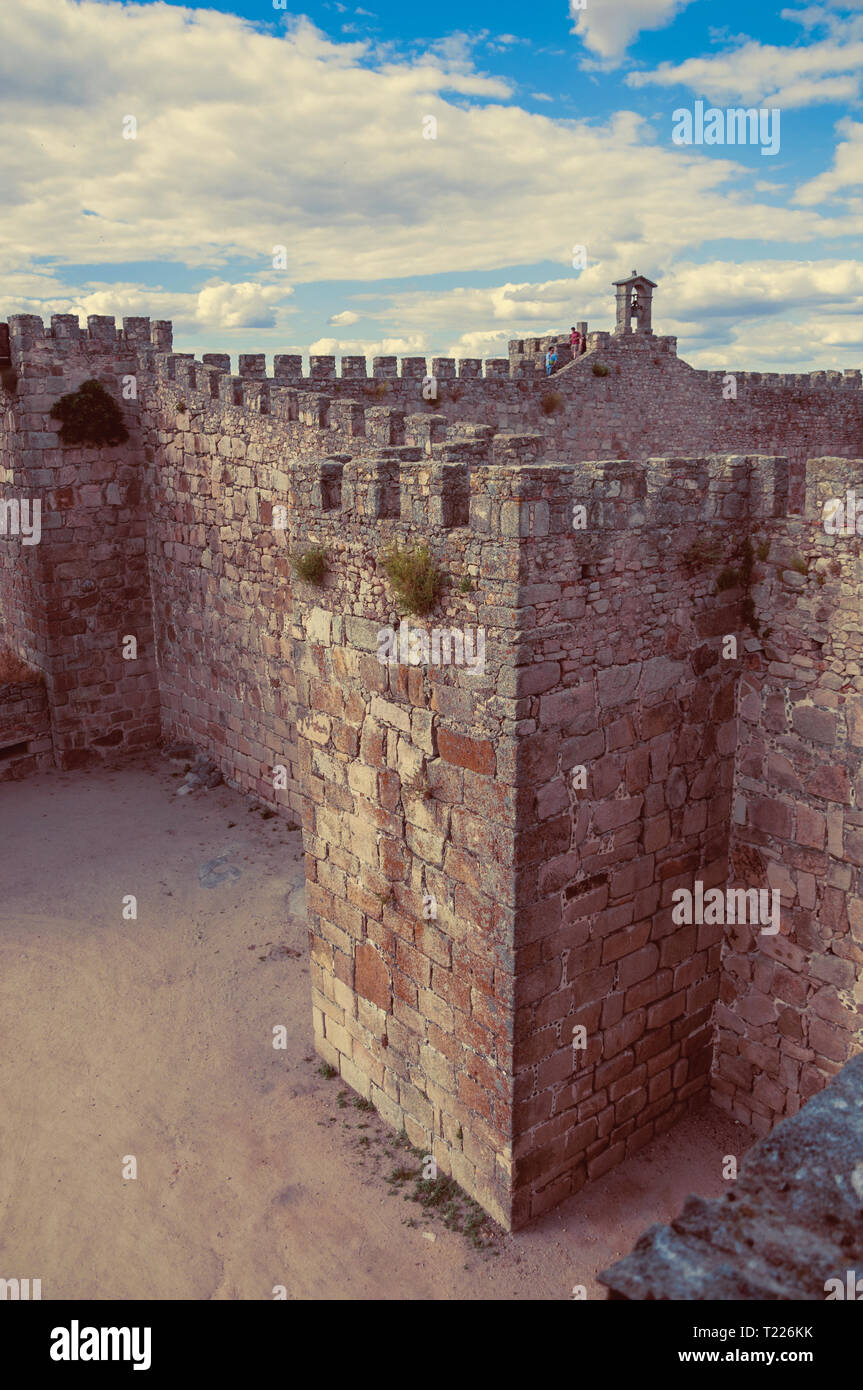 Stronghold crenel hi-res stock photography and images - Alamy