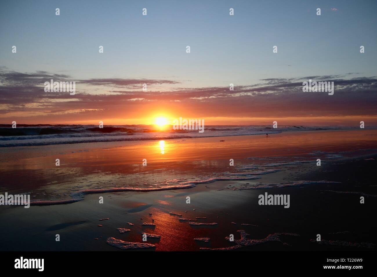 sunset at sea in Huntington Beach Stock Photo - Alamy