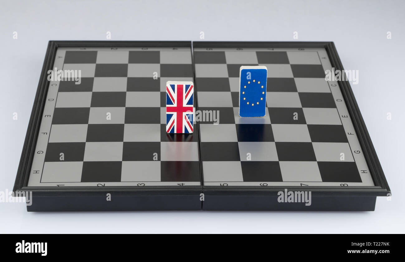 Diplomacy board game hi-res stock photography and images - Alamy