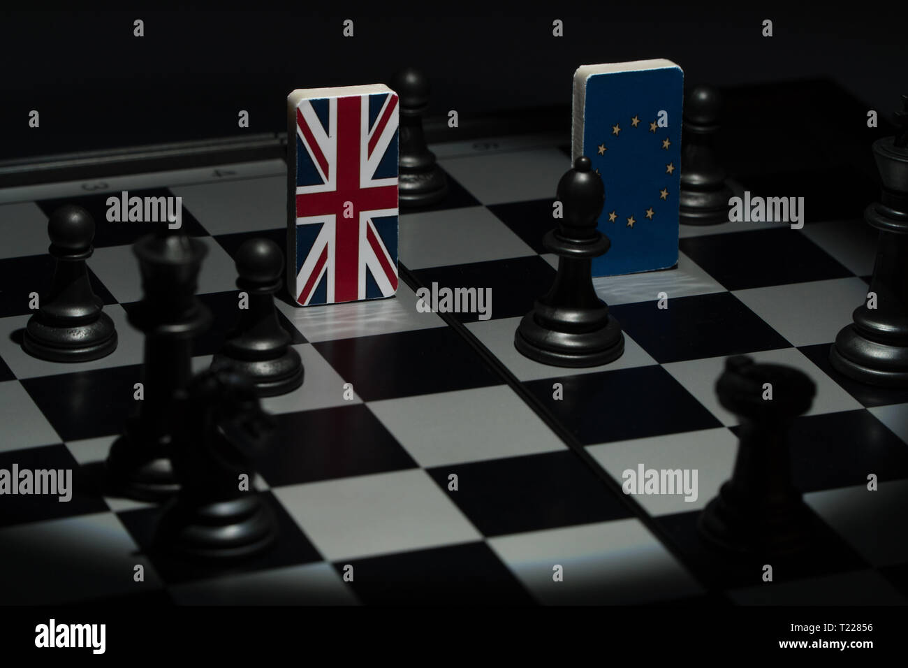 Politician diplomacy chess hi-res stock photography and images - Alamy