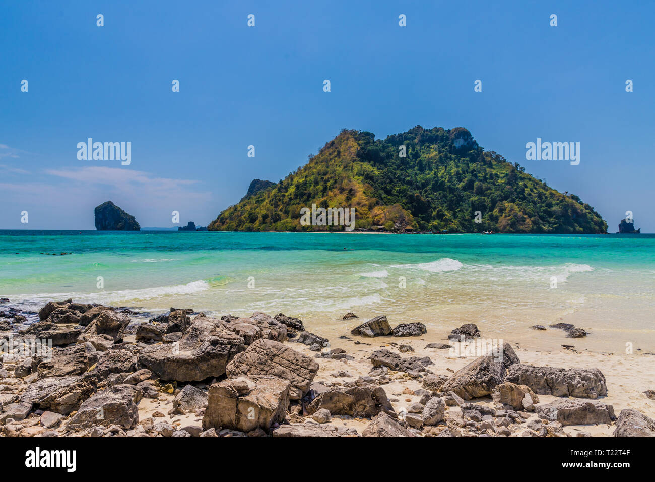 A typical island view in Thailand Stock Photo - Alamy