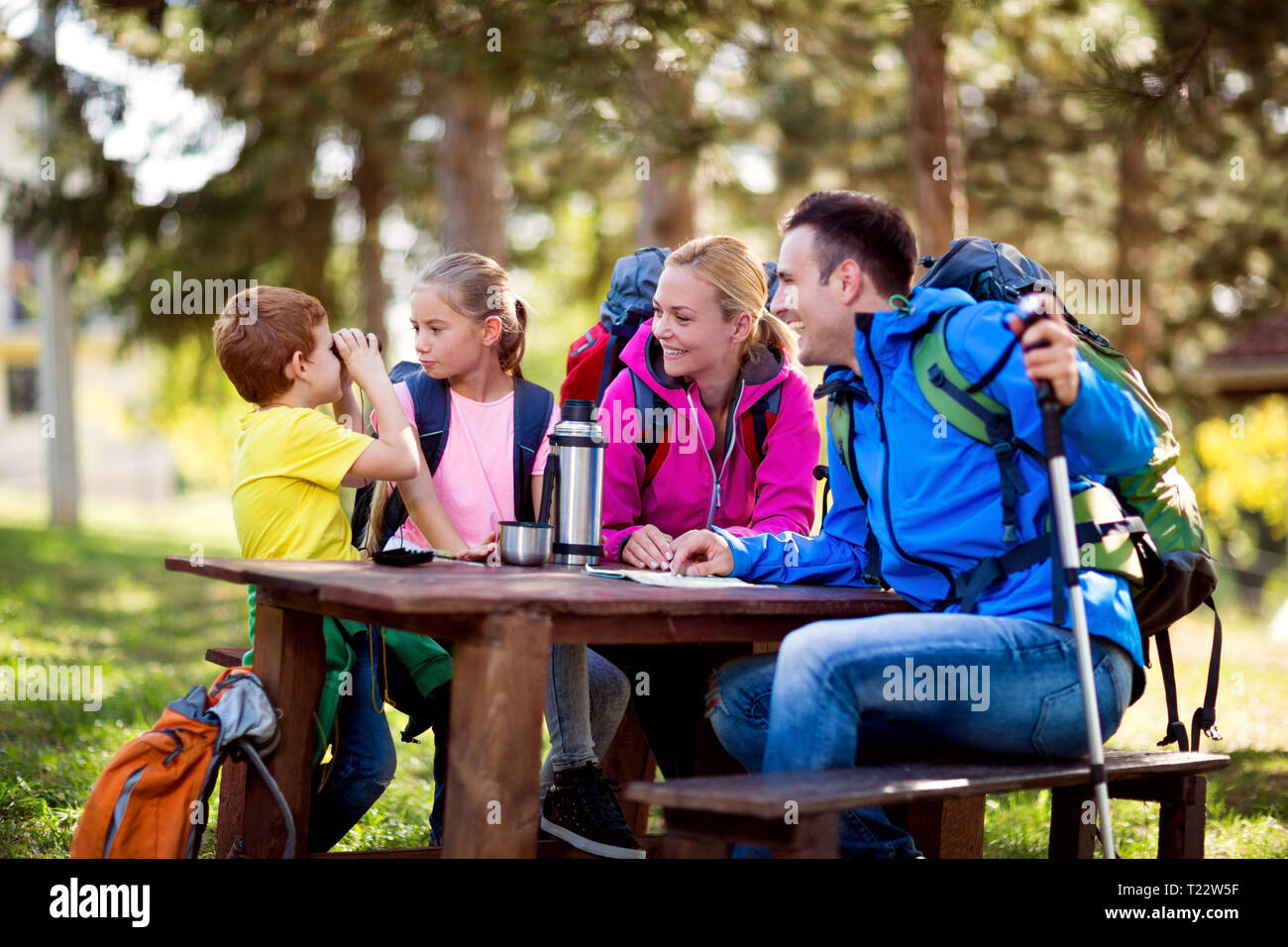 Smiling family having fun hi-res stock photography and images - Alamy