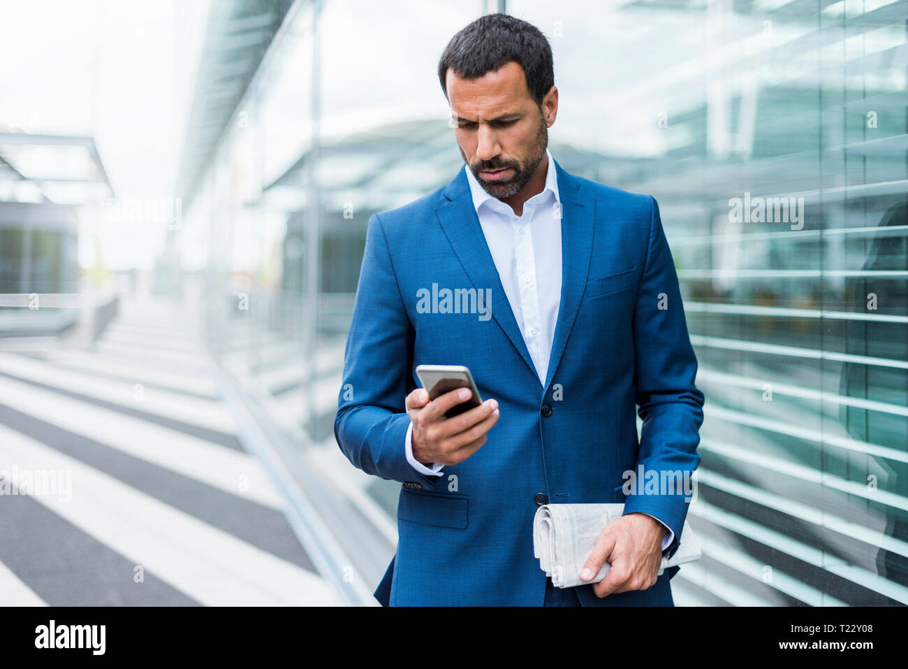 Portrait shot businessman using hi-res stock photography and images - Alamy