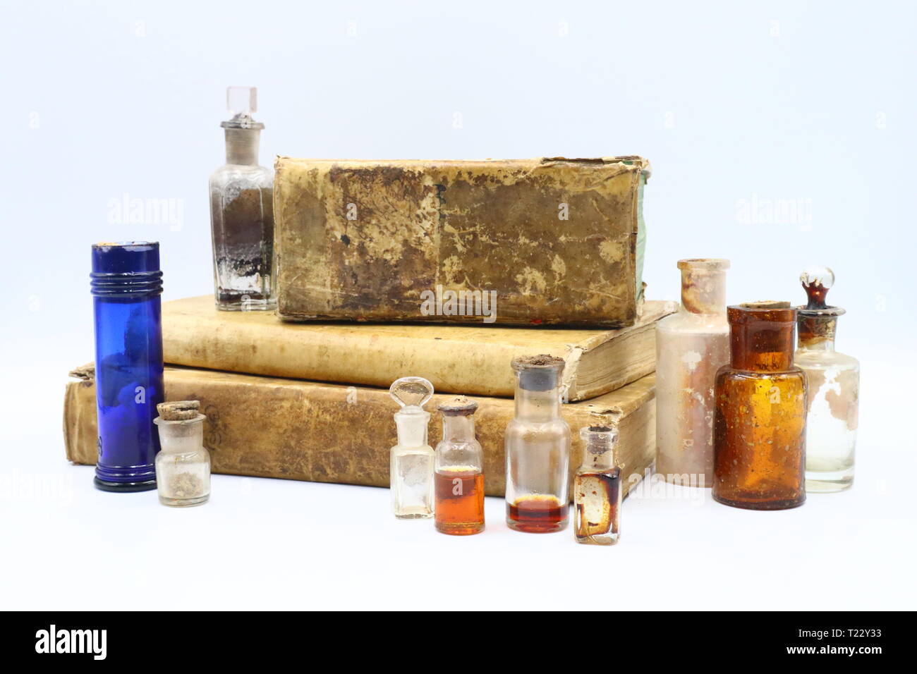 Medicine Bottles From The 1800'S at Makayla Hampton blog