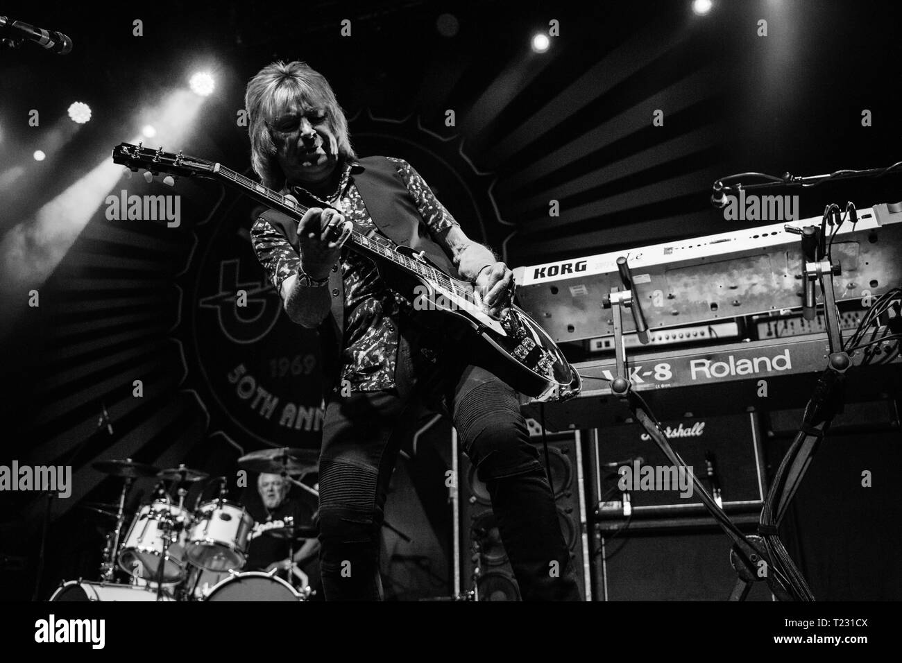 White prog Black and White Stock Photos & Images - Alamy