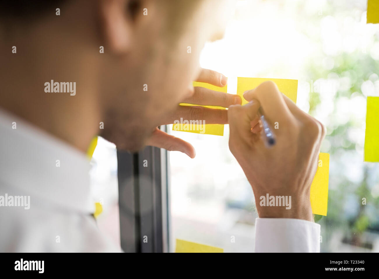 Window writing hi-res stock photography and images - Alamy