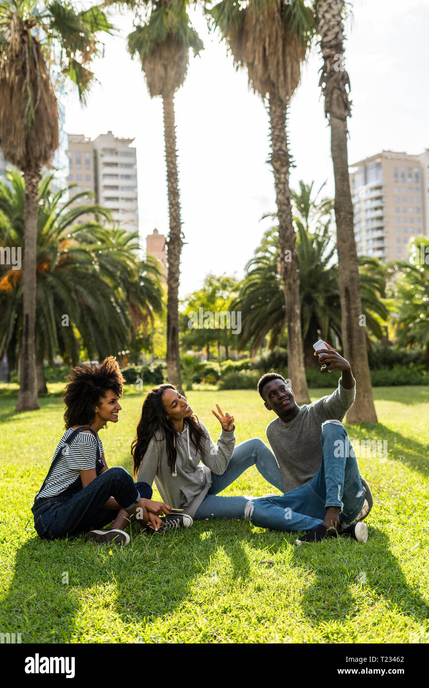 Fun grass hi-res stock photography and images - Alamy