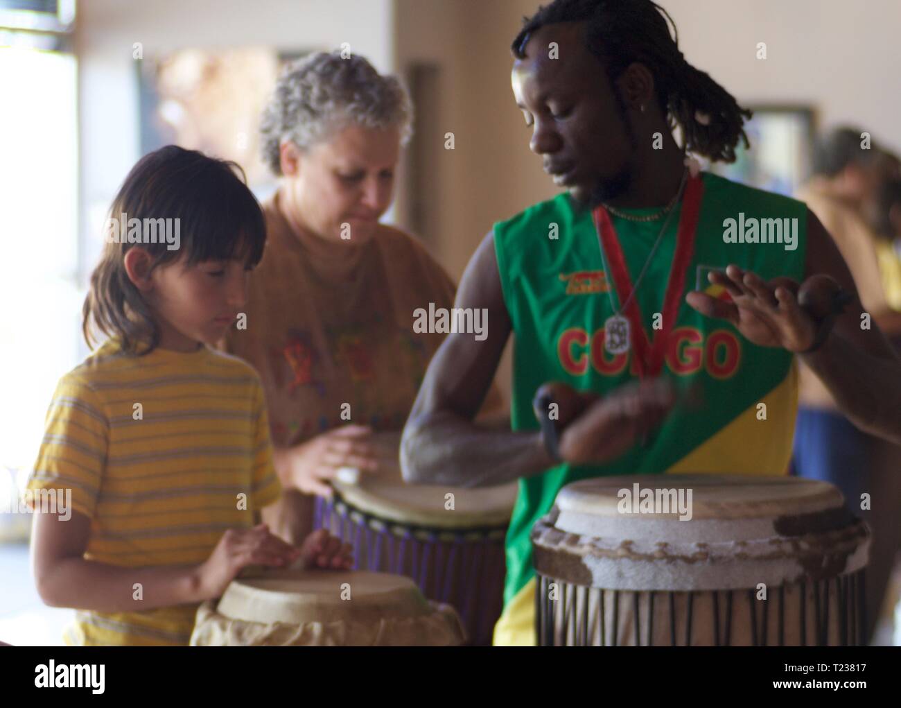 Congolese drums hi-res stock photography and images - Alamy