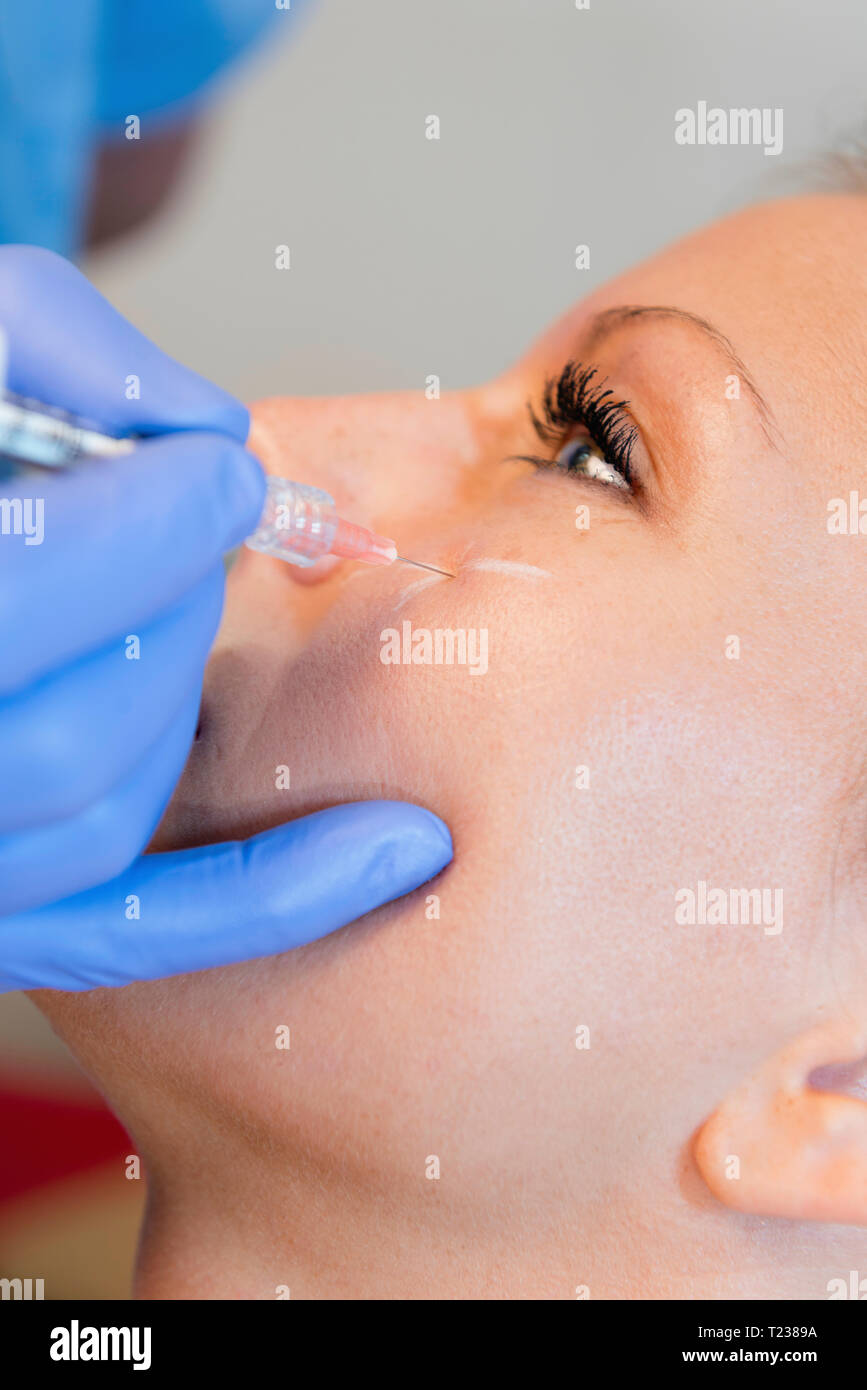 Hyaluronan acid hi-res stock photography and images - Alamy