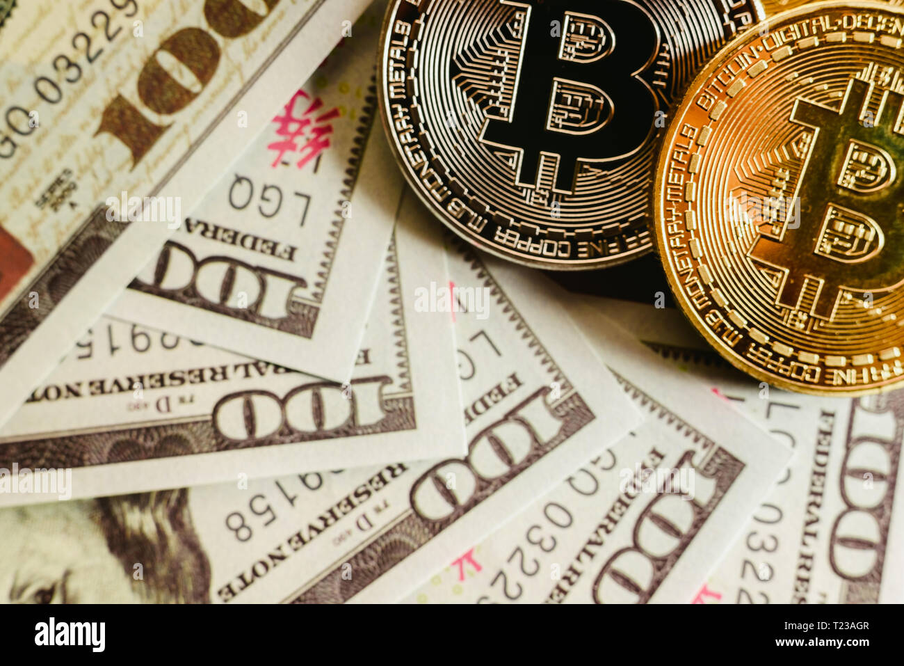 Bitcoins american dollar bills hi-res stock photography and images - Alamy