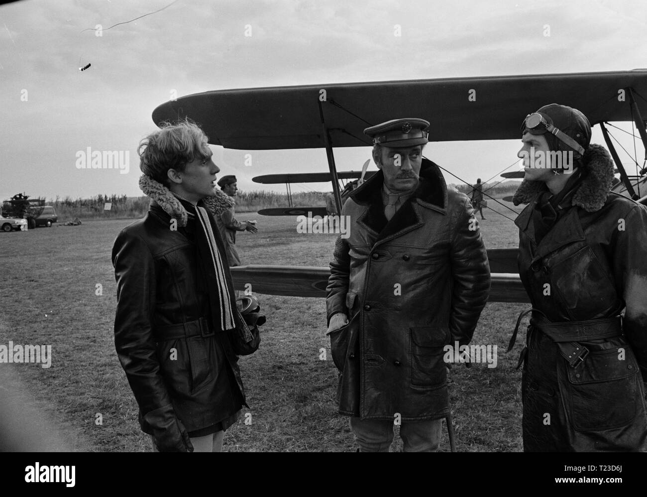 Aces High (1976) Malcolm McDowell, Christopher Plummer, Peter Firth ...