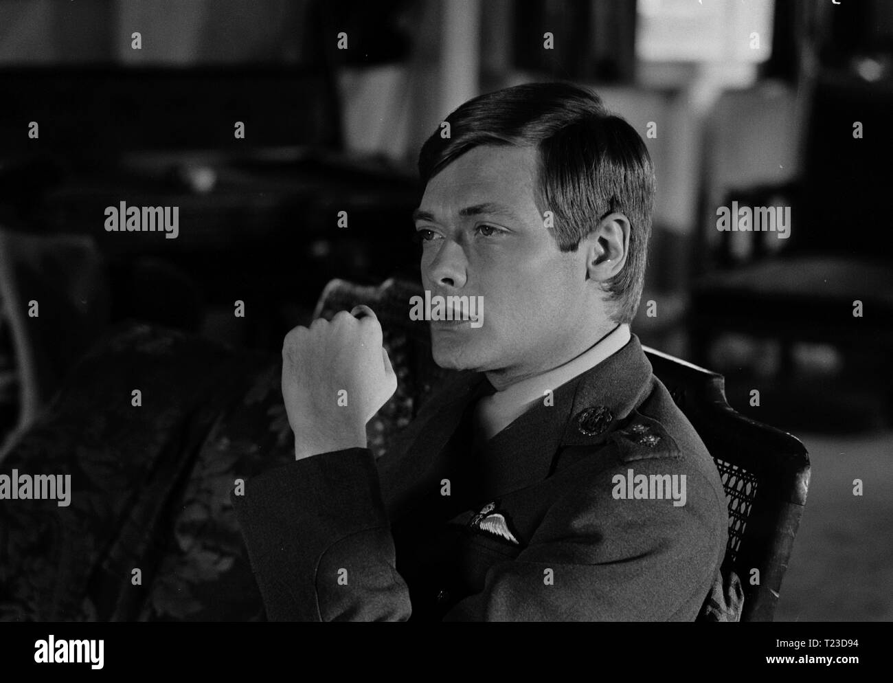 Simon ward hi-res stock photography and images - Alamy