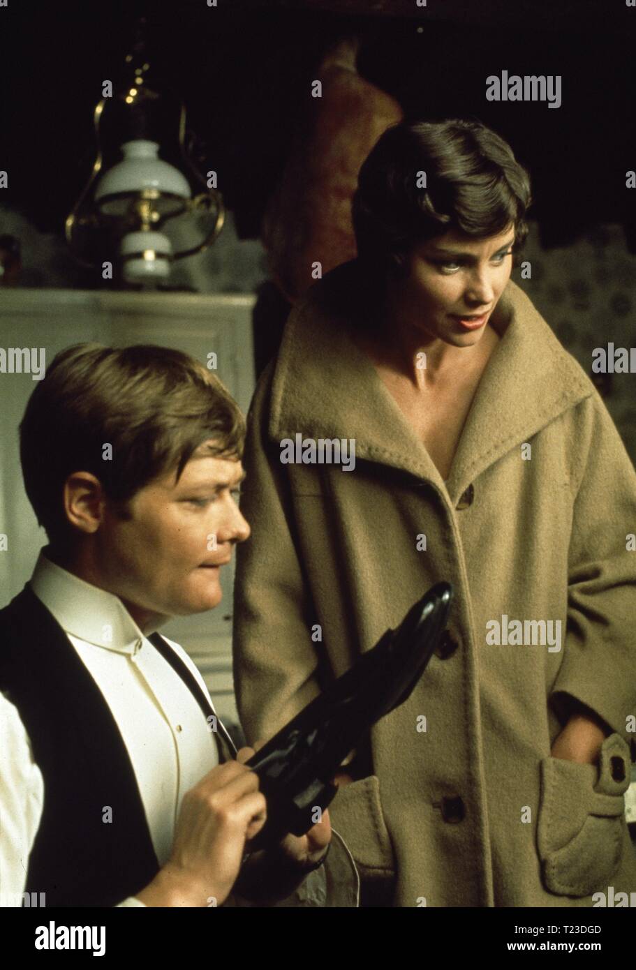 Lisa harrow hi-res stock photography and images - Alamy