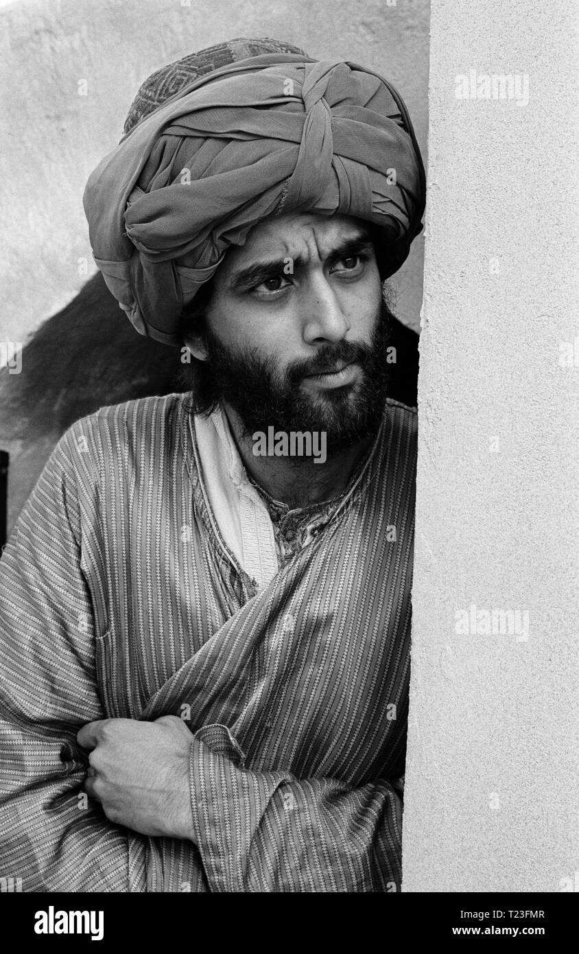 Art malik hi-res stock photography and images - Alamy