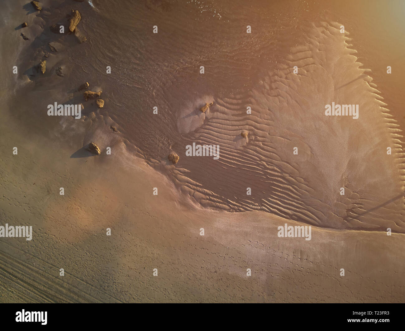 Beautiful sunset view on shore hi-res stock photography and images - Alamy