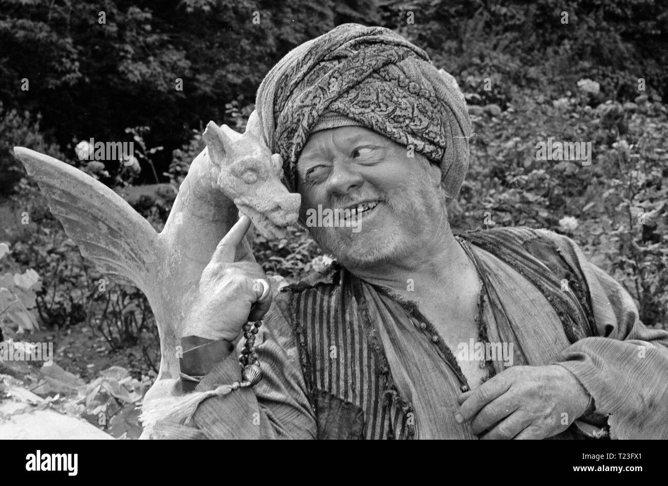 Mickey rooney portrait hi-res stock photography and images - Alamy