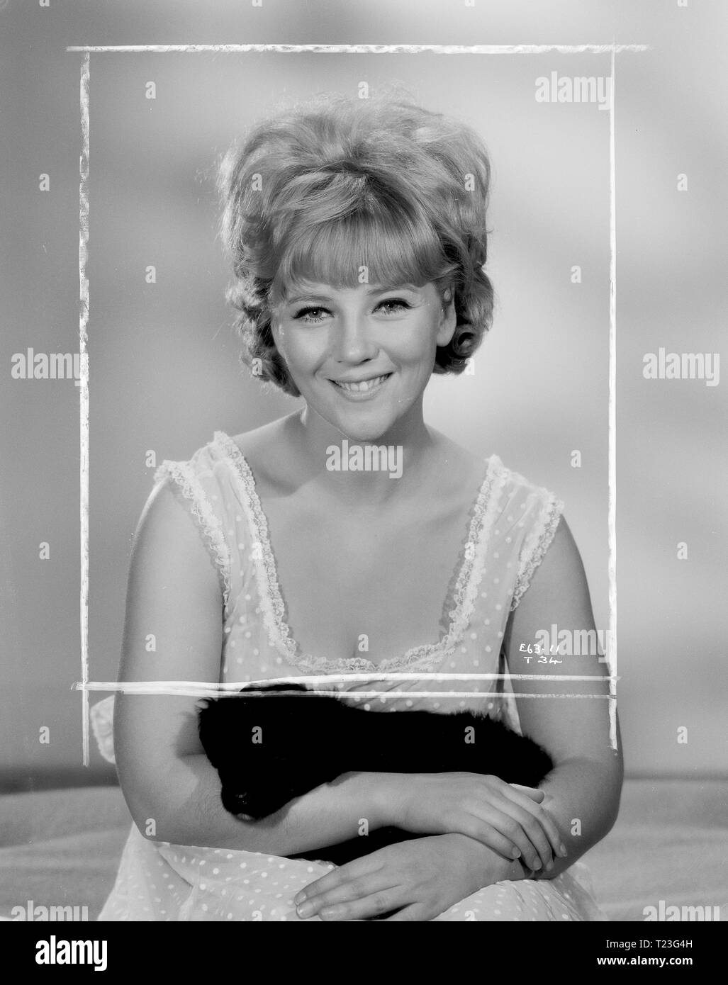 The Bargee (1964) Julia Foster, Date: 1964 Stock Photo - Alamy