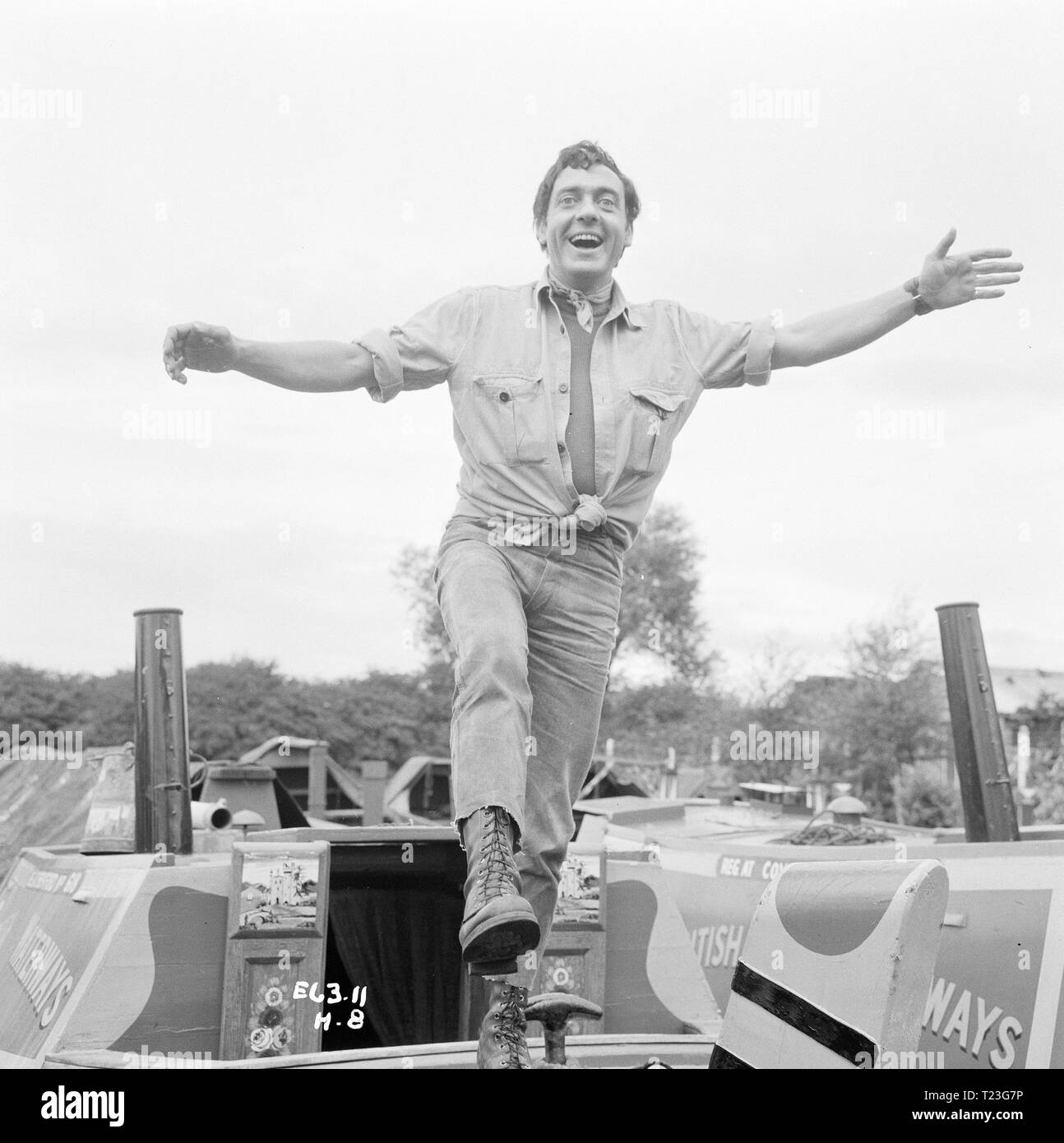 The Bargee (1964) Harry H Corbett, Date: 1964 Stock Photo - Alamy