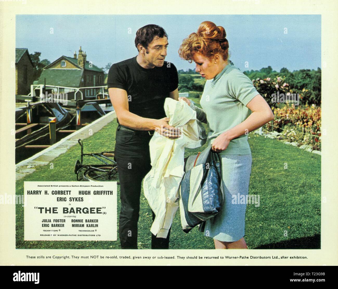 The Bargee (1964) Harry H Corbett, Jo Rowbottom, Date: 1964 Stock Photo ...