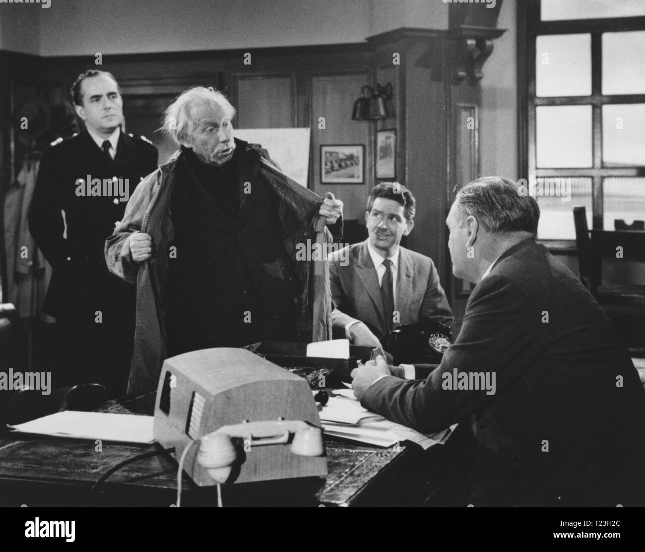 Chatto hi-res stock photography and images - Alamy