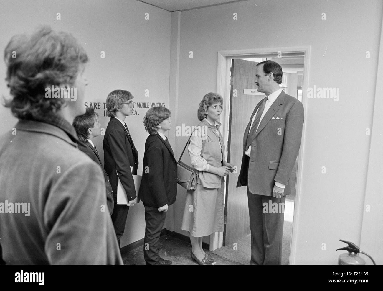 Clockwise (1986) John Cleese, Alison Steadman, Date: 1986 Stock Photo ...