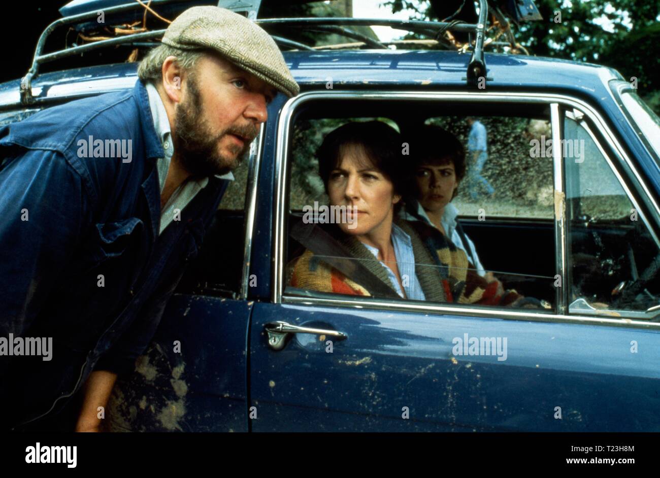 Clockwise (1986) Penelope Wilton, Sharon Maiden, Tony Haygarth, Date ...