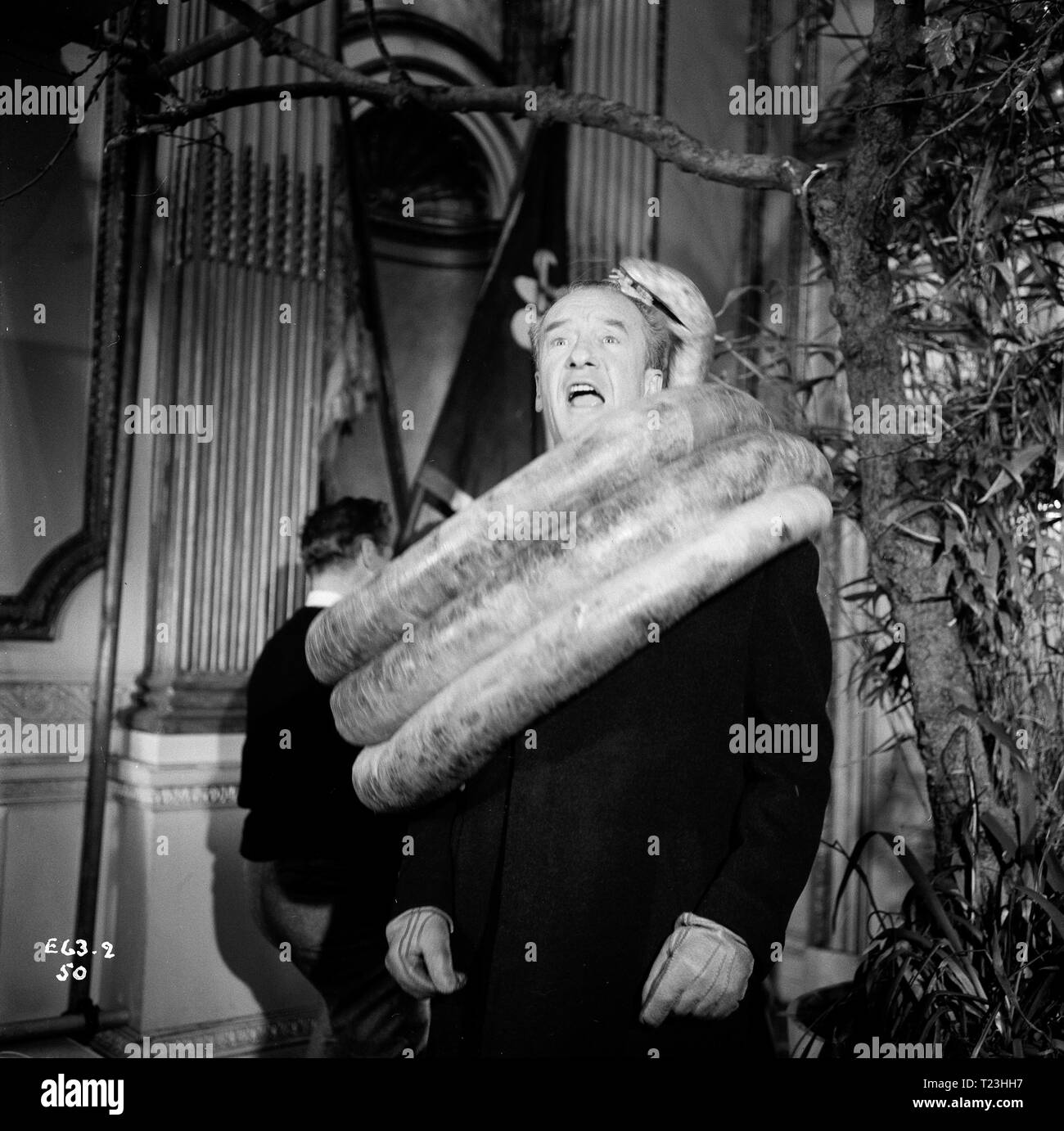 George sanders sanders hi-res stock photography and images - Alamy