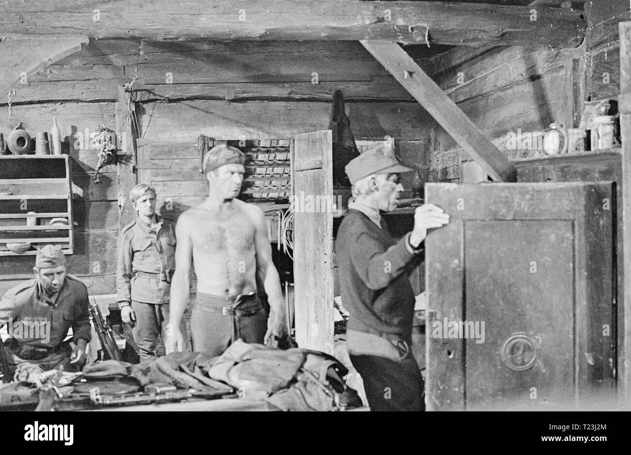 Cross of Iron (1977) James Coburn, Burkhard Driest, Date: 1977 Stock ...