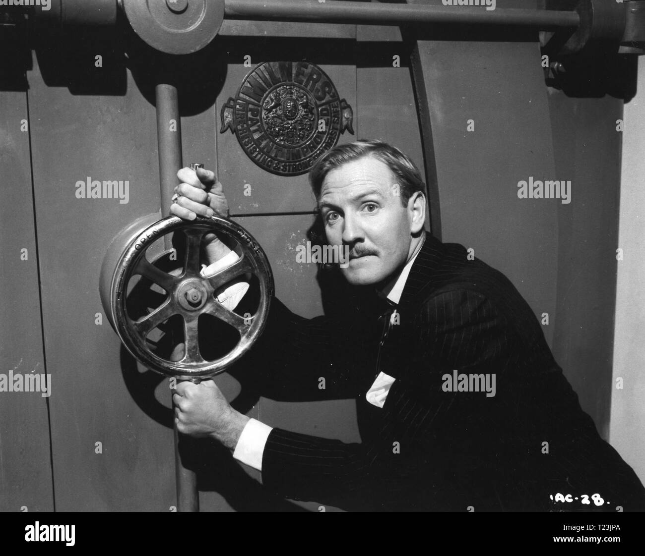 Crooks Anonymous (1962) Leslie Phillips, Date: 1962 Stock Photo - Alamy