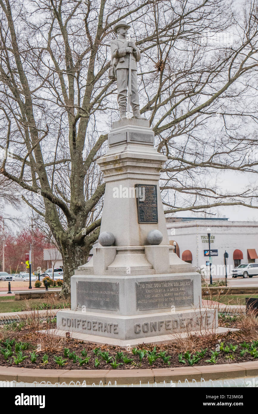 downtown bentonville city square statue Stock Photo - Alamy