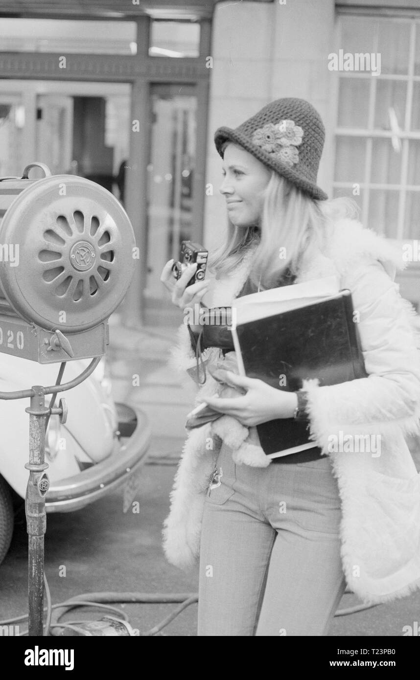 Baxter (1973) Britt Ekland, Date: 1973 Stock Photo - Alamy