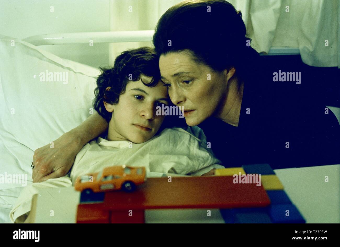 Baxter (1973) Scott Jacoby, Patricia Neal, Date: 1973 Stock Photo - Alamy