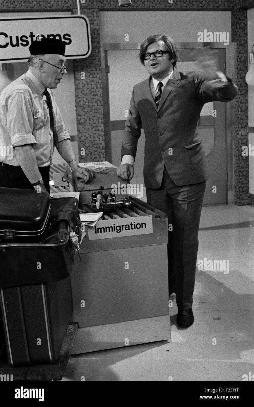 The Best of Benny Hill (1974) Benny Hill, Bob Todd, Date: 1974 Stock ...