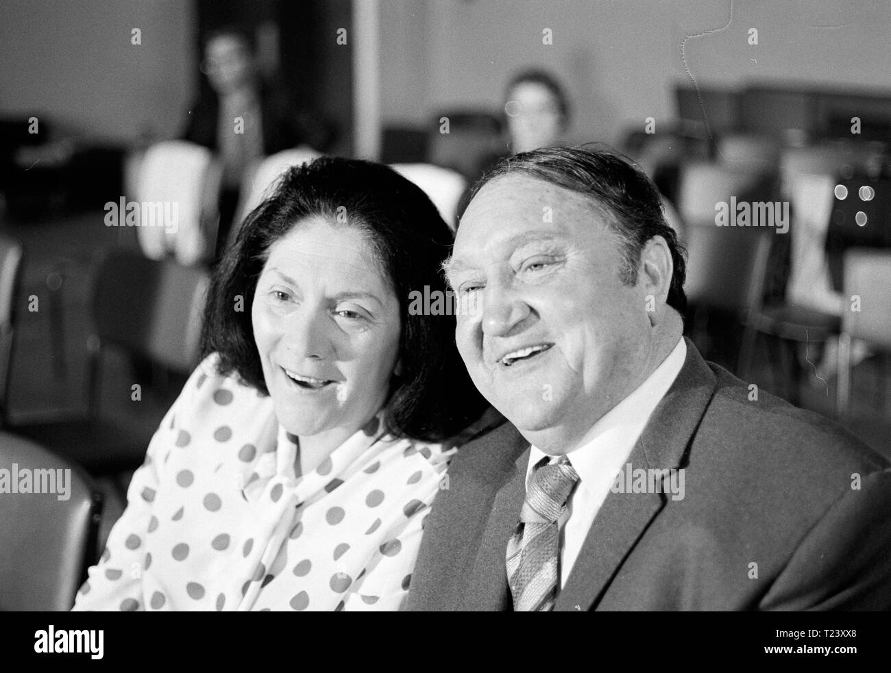 Holiday on the Buses (1973) Queenie Watts, Arthur Mullard, Date: 1973 ...