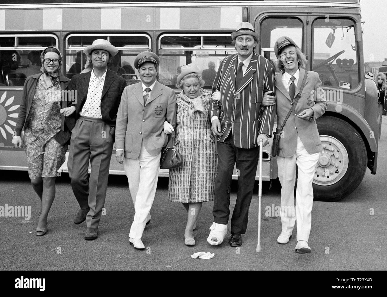 Anna karen on the buses hi-res stock photography and images - Alamy